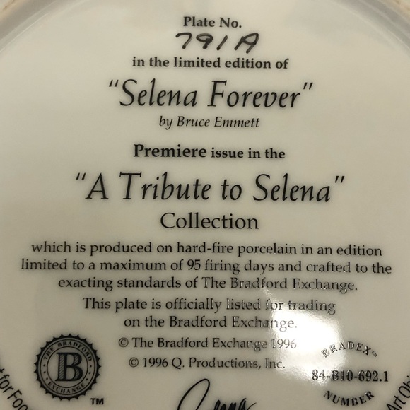 Brandford Exchange | Wall Decor | Bradford Exchange A Tribute To Selena ...